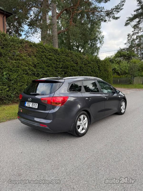 Grey Kia Ceed 2018 in Tallinn, with an engine capacity of 1.60 L and mileage of 126 thousand km for 7990 €, photo 5 on AUTOMOTO.COM.LV