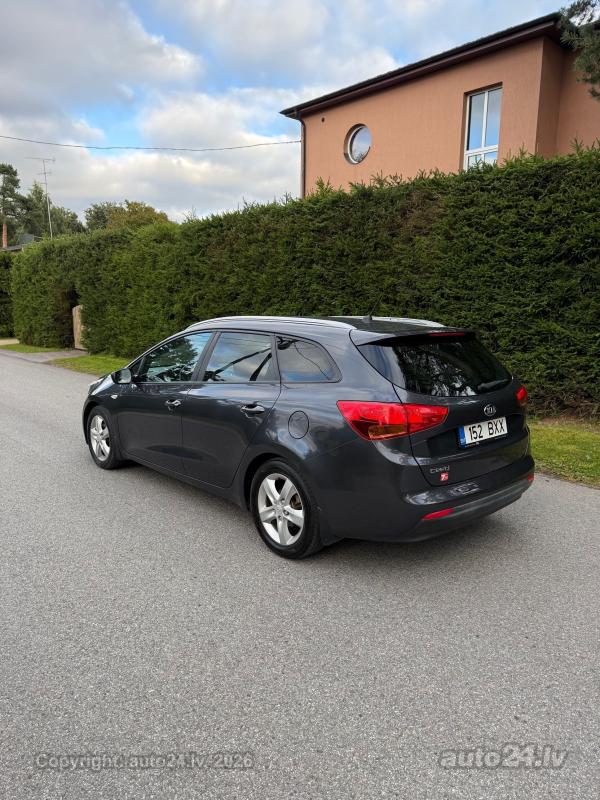 Grey Kia Ceed 2018 in Tallinn, with an engine capacity of 1.60 L and mileage of 126 thousand km for 7990 €, photo 6 on AUTOMOTO.COM.LV