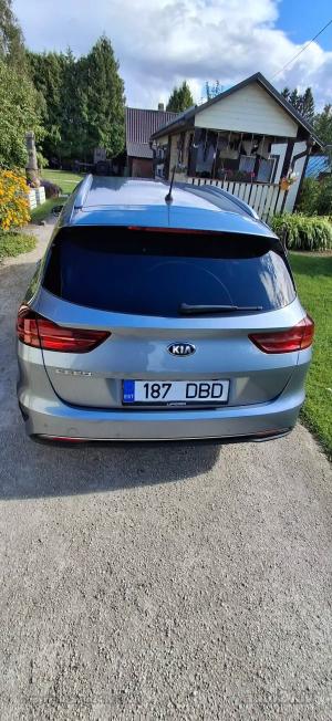 Grey Kia Ceed 2018 in Tallinn, with an engine capacity of 1.60 L and mileage of 193 thousand km for 9500 €, photo 3 on AUTOMOTO.COM.LV
