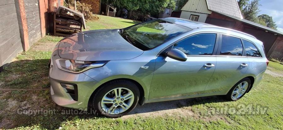 Grey Kia Ceed 2018 in Tallinn, with an engine capacity of 1.60 L and mileage of 193 thousand km for 9500 €, photo 4 on AUTOMOTO.COM.LV