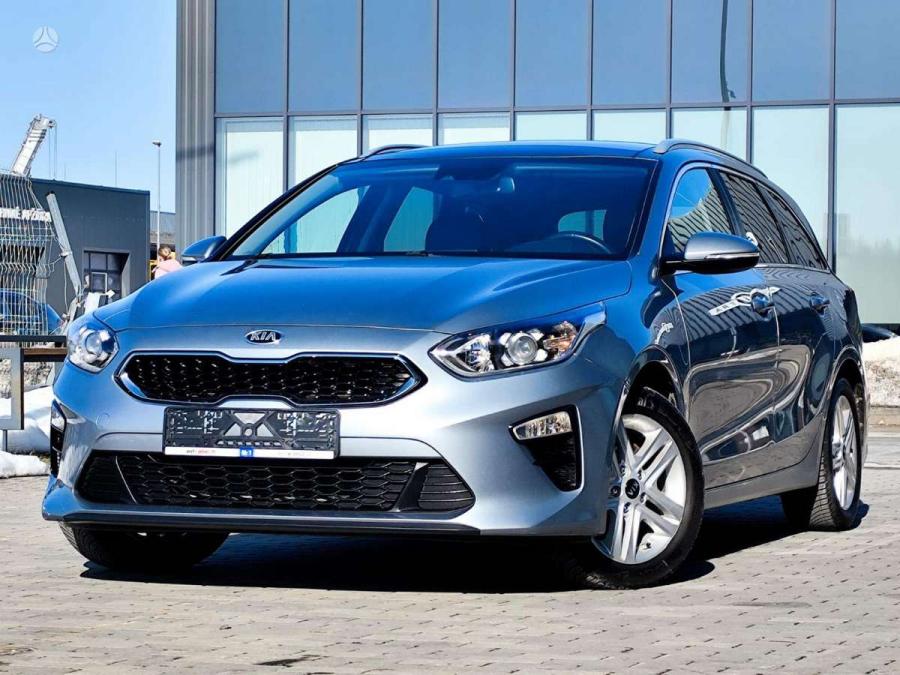 Grey Kia Ceed 2018 in Siauliai, with an engine capacity of 1.60 L and mileage of 217 thousand km for 7590 €, photo 4 on AUTOMOTO.COM.LV