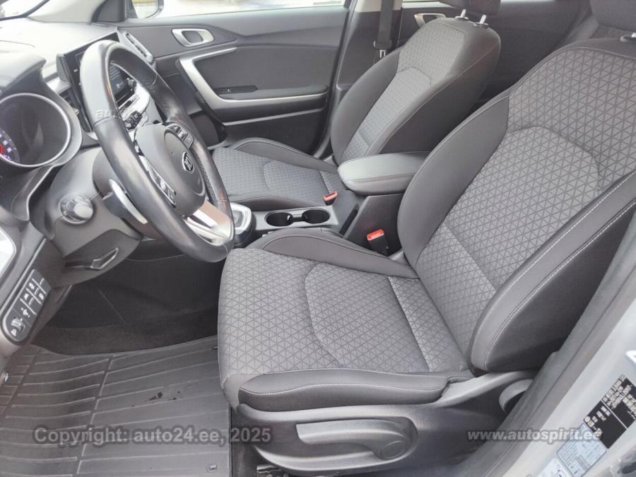 Pelēks Kia Ceed 2019 Tartu, ar dzinēja tilpumu 1.40 L un nobraukumu 61 tūkst. km par 14990 €, foto 10 vietnē AUTOMOTO.COM.LV