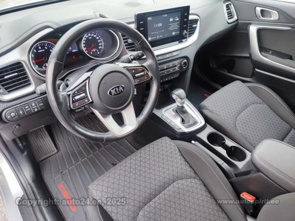 Grey Kia Ceed 2019 in Tartu, with an engine capacity of 1.40 L and mileage of 61 thousand km for 14990 €, photo 11 on AUTOMOTO.COM.LV