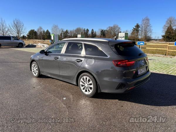 Pelēks Kia Ceed 2019 Tartu, ar dzinēja tilpumu 1.40 L un nobraukumu 90 tūkst. km par 18000 €, foto 5 vietnē AUTOMOTO.COM.LV