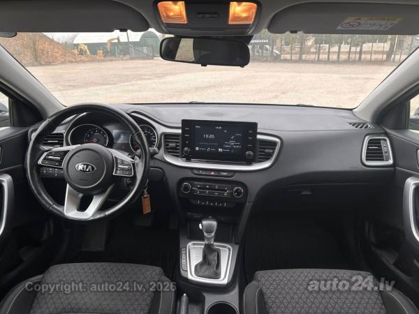 Grey Kia Ceed 2019 in Tallinn, with an engine capacity of 1.40 L and mileage of 83 thousand km for 18420 €, photo 10 on AUTOMOTO.COM.LV