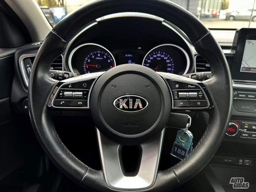 Grey Kia Ceed 2019 in Kaunas, with an engine capacity of 1.00 L and mileage of 171 thousand km for 7900 €, photo 8 on AUTOMOTO.COM.LV