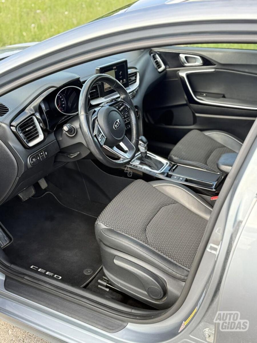 Pelēks Kia Ceed 2019 Kauņa, ar dzinēja tilpumu 1.60 L un nobraukumu 162 tūkst. km par 9850 €, foto 8 vietnē AUTOMOTO.COM.LV
