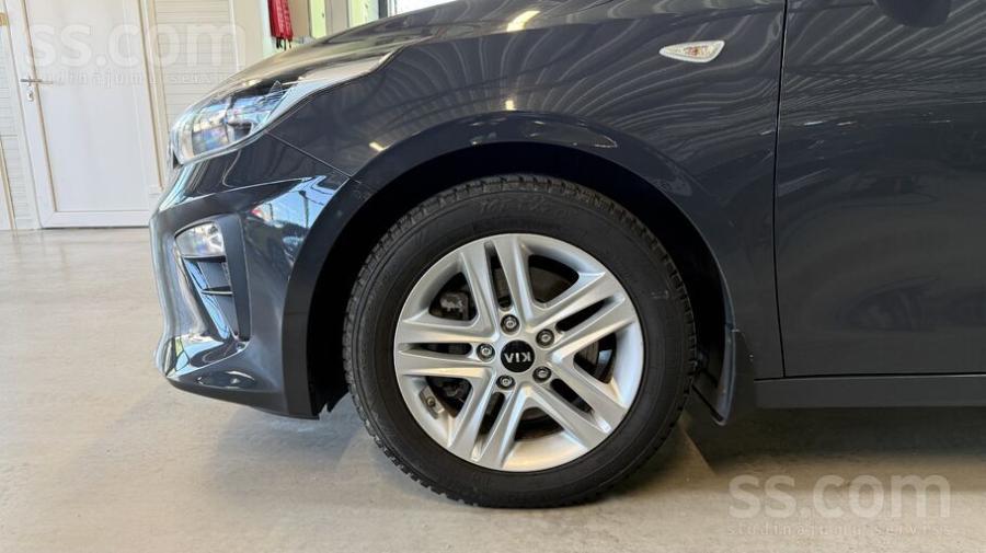 Pelēks Kia Ceed 2019 Rīga, ar dzinēja tilpumu 1.40 L un nobraukumu 92 tūkst. km par 9900 €, foto 8 vietnē AUTOMOTO.COM.LV