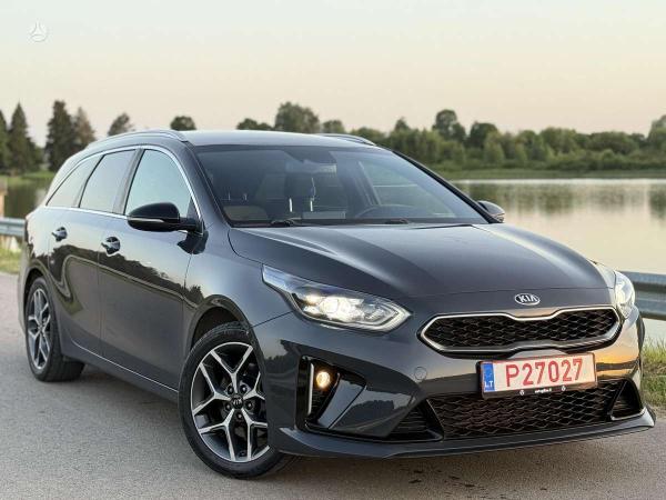 Grey Kia Ceed 2019 in Raseiniai, with an engine capacity of 1.60 L and mileage of 279 thousand km for 9999 €, photo 2 on AUTOMOTO.COM.LV