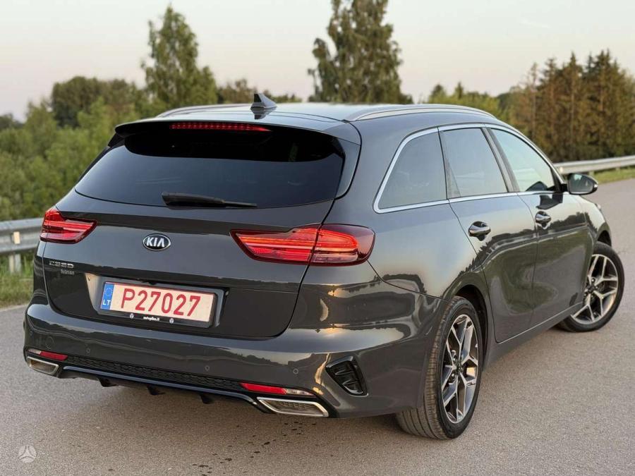 Grey Kia Ceed 2019 in Raseiniai, with an engine capacity of 1.60 L and mileage of 279 thousand km for 9999 €, photo 6 on AUTOMOTO.COM.LV
