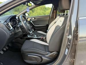 Grey Kia Ceed 2019 in Raseiniai, with an engine capacity of 1.60 L and mileage of 279 thousand km for 9999 €, photo 18 on AUTOMOTO.COM.LV
