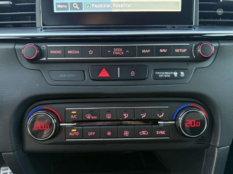 Grey Kia Ceed 2019 in Raseiniai, with an engine capacity of 1.60 L and mileage of 279 thousand km for 9999 €, photo 26 on AUTOMOTO.COM.LV
