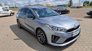 Grey Kia Ceed 2019 in Marijampole, with an engine capacity of 1.60 L and mileage of 183 thousand km for 10284 €, photo 3 on AUTOMOTO.COM.LV