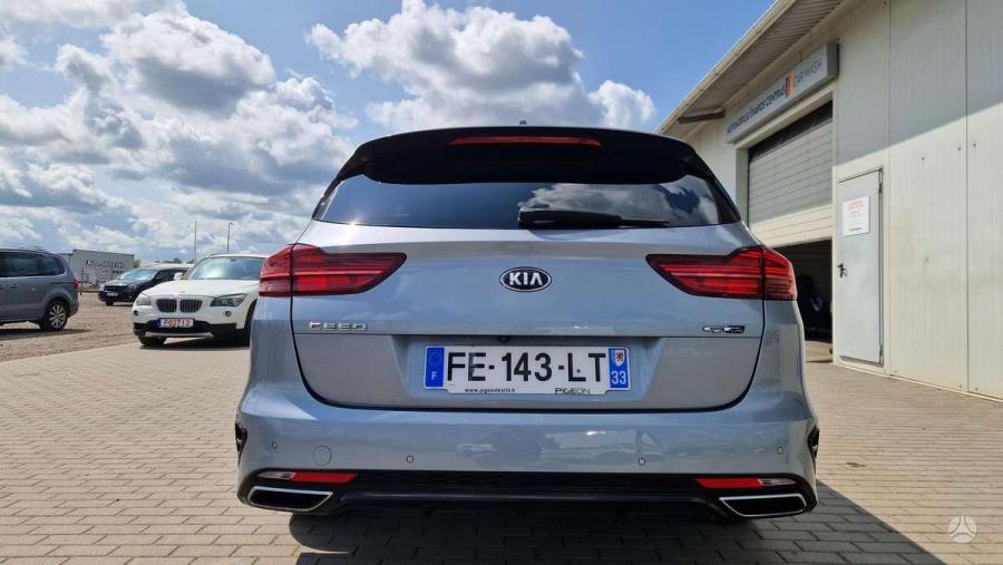 Grey Kia Ceed 2019 in Marijampole, with an engine capacity of 1.60 L and mileage of 183 thousand km for 10284 €, photo 6 on AUTOMOTO.COM.LV
