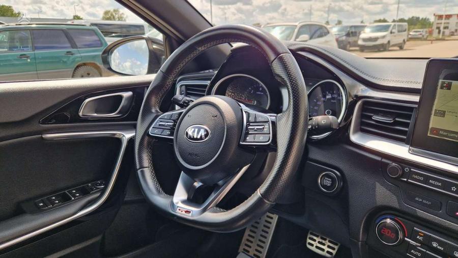 Grey Kia Ceed 2019 in Marijampole, with an engine capacity of 1.60 L and mileage of 183 thousand km for 10284 €, photo 13 on AUTOMOTO.COM.LV
