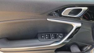 Grey Kia Ceed 2019 in Marijampole, with an engine capacity of 1.60 L and mileage of 183 thousand km for 10284 €, photo 20 on AUTOMOTO.COM.LV