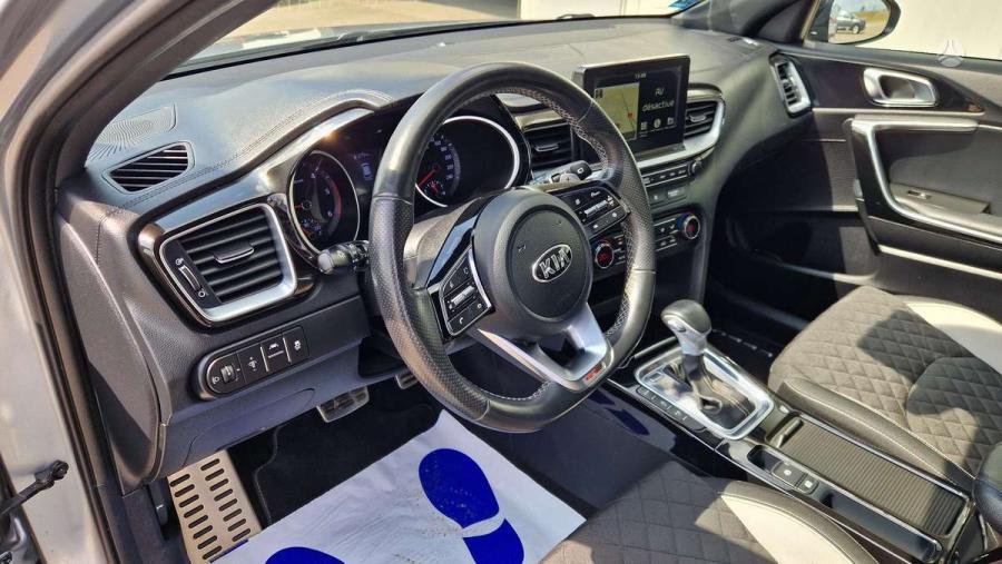 Grey Kia Ceed 2019 in Marijampole, with an engine capacity of 1.60 L and mileage of 183 thousand km for 10284 €, photo 21 on AUTOMOTO.COM.LV