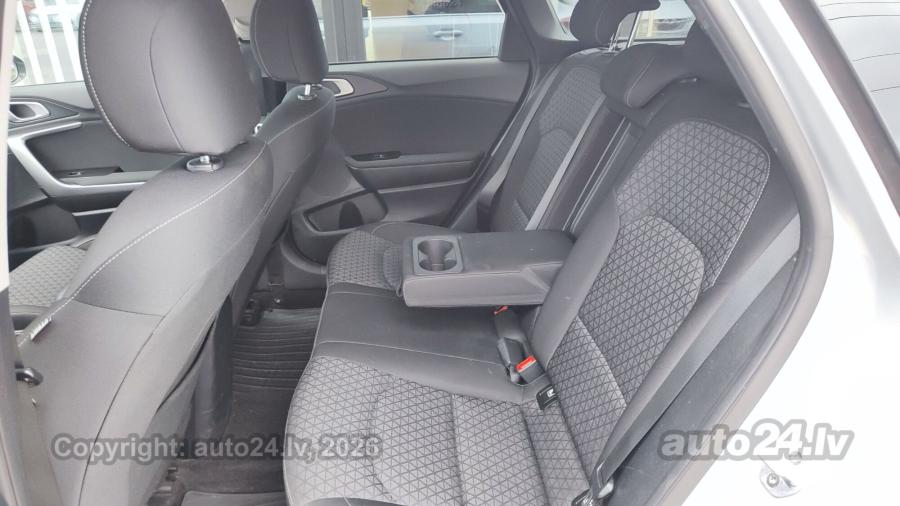 Pelēks Kia Ceed 2019 Tartu, ar dzinēja tilpumu 1.40 L un nobraukumu 72 tūkst. km par 13990 €, foto 7 vietnē AUTOMOTO.COM.LV