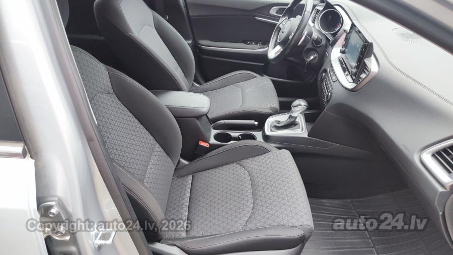 Pelēks Kia Ceed 2019 Tartu, ar dzinēja tilpumu 1.40 L un nobraukumu 72 tūkst. km par 13990 €, foto 8 vietnē AUTOMOTO.COM.LV