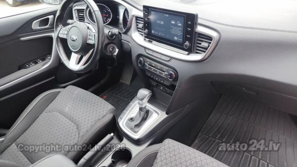 Grey Kia Ceed 2019 in Tartu, with an engine capacity of 1.40 L and mileage of 72 thousand km for 13990 €, photo 8 on AUTOMOTO.COM.LV