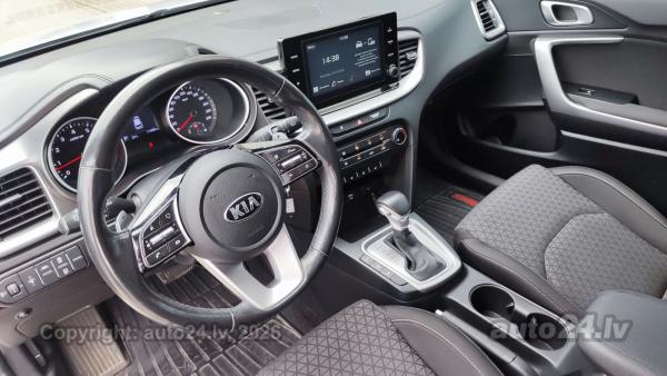 Grey Kia Ceed 2019 in Tartu, with an engine capacity of 1.40 L and mileage of 72 thousand km for 13990 €, photo 10 on AUTOMOTO.COM.LV