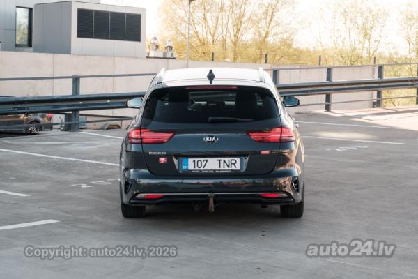 Grey Kia Ceed 2019 in Tartu, with an engine capacity of 1.40 L and mileage of 181 thousand km for 11499 €, photo 6 on AUTOMOTO.COM.LV