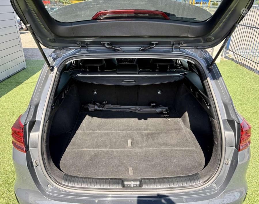 Pelēks Kia Ceed 2019 Panevēža, ar dzinēja tilpumu 1.35 L un nobraukumu 150 tūkst. km par 12700 €, foto 24 vietnē AUTOMOTO.COM.LV