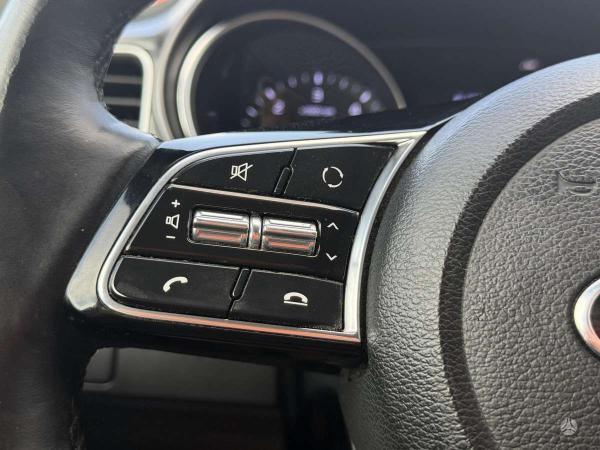 Grey Kia Ceed 2019 in Kaunas, with an engine capacity of 1.60 L and mileage of 147 thousand km for 10500 €, photo 8 on AUTOMOTO.COM.LV
