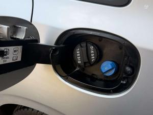 Pelēks Kia Ceed 2019 Kauņa, ar dzinēja tilpumu 1.60 L un nobraukumu 147 tūkst. km par 10500 €, foto 30 vietnē AUTOMOTO.COM.LV