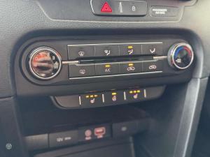 Pelēks Kia Ceed 2019 Kauņa, ar dzinēja tilpumu 1.60 L un nobraukumu 147 tūkst. km par 10500 €, foto 41 vietnē AUTOMOTO.COM.LV
