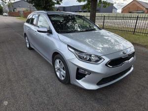 Grey Kia Ceed 2019 in Taurage, with an engine capacity of 1.60 L and mileage of 256 thousand km for 5900 €, photo 3 on AUTOMOTO.COM.LV
