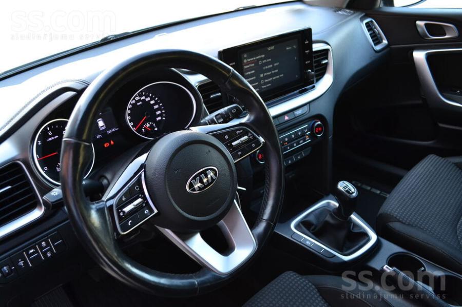 Pelēks Kia Ceed 2019 Rīga, ar dzinēja tilpumu 1.60 L un nobraukumu 222 tūkst. km par 8300 €, foto 17 vietnē AUTOMOTO.COM.LV