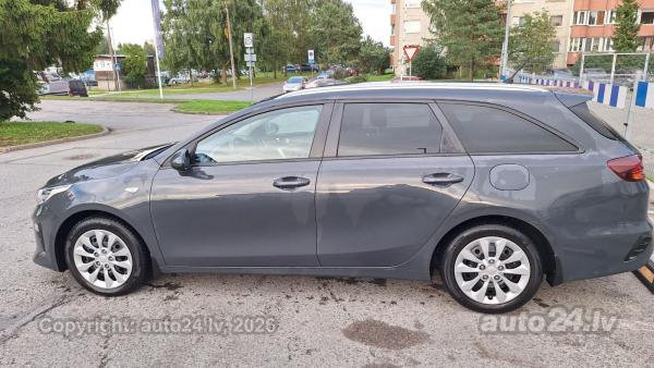 Grey Kia Ceed 2019 in Tallinn, with an engine capacity of 1.60 L and mileage of 122 thousand km for 8990 €, photo 1 on AUTOMOTO.COM.LV