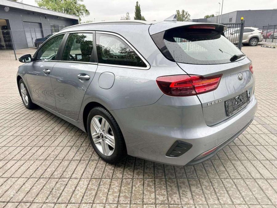 Grey Kia Ceed 2019 in Kaunas, with an engine capacity of 1.00 L and mileage of 184 thousand km for 7500 €, photo 5 on AUTOMOTO.COM.LV