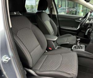 Grey Kia Ceed 2019 in Kaunas, with an engine capacity of 1.00 L and mileage of 184 thousand km for 7500 €, photo 12 on AUTOMOTO.COM.LV