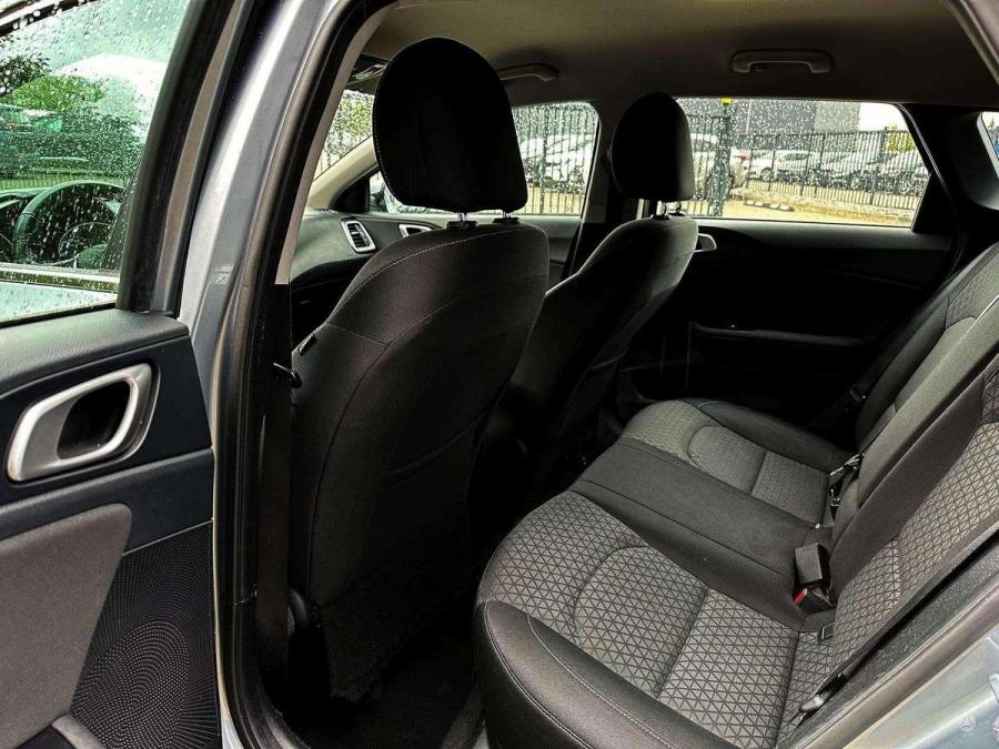Grey Kia Ceed 2019 in Kaunas, with an engine capacity of 1.00 L and mileage of 184 thousand km for 7500 €, photo 13 on AUTOMOTO.COM.LV