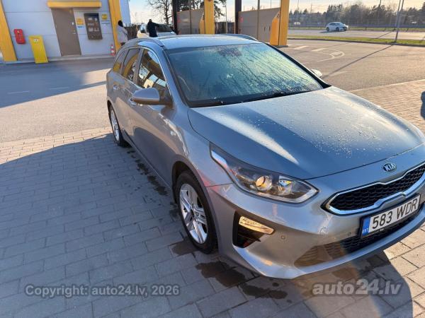 Grey Kia Ceed 2020 in Tallinn, with an engine capacity of 1.40 L and mileage of 127 thousand km for 15000 €, photo 4 on AUTOMOTO.COM.LV