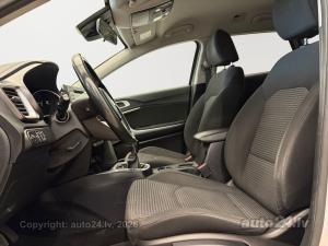 Grey Kia Ceed 2020 in Tallinn, with an engine capacity of 1.60 L and mileage of 124 thousand km for 10900 €, photo 6 on AUTOMOTO.COM.LV
