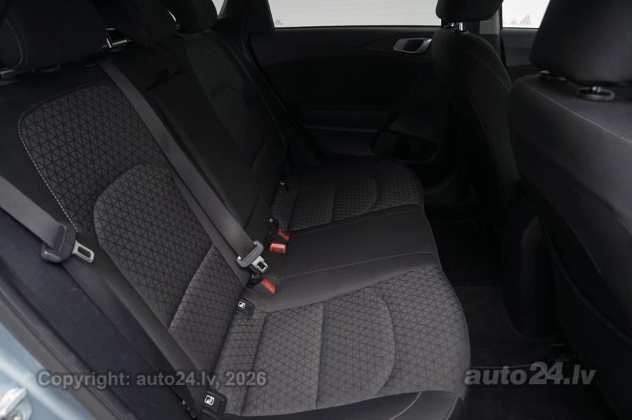 Pelēks Kia Ceed 2020 Tallina, ar dzinēja tilpumu 1.40 L un nobraukumu 127 tūkst. km par 14990 €, foto 13 vietnē AUTOMOTO.COM.LV