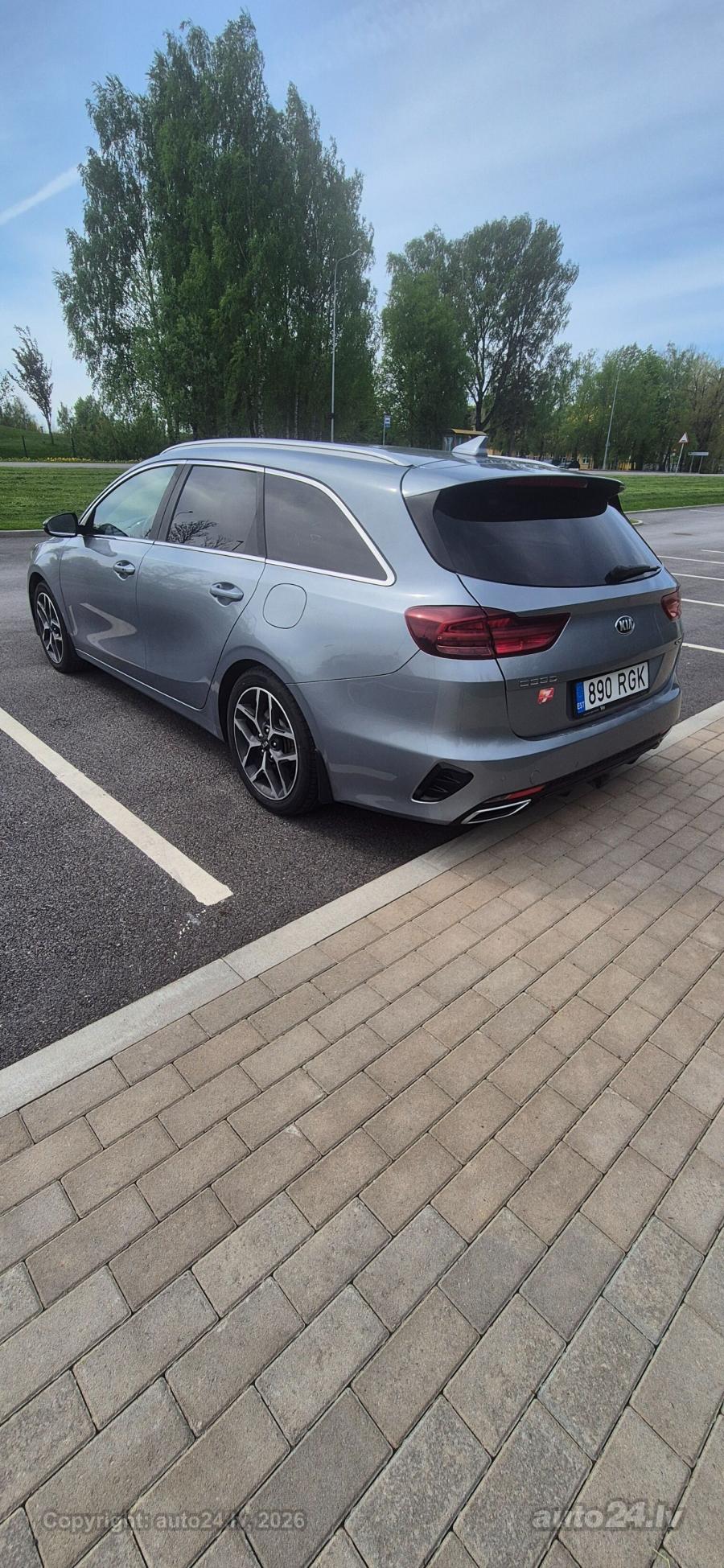 Grey Kia Ceed 2020 in Tallinn, with an engine capacity of 1.40 L and mileage of 213 thousand km for 12600 €, photo 5 on AUTOMOTO.COM.LV