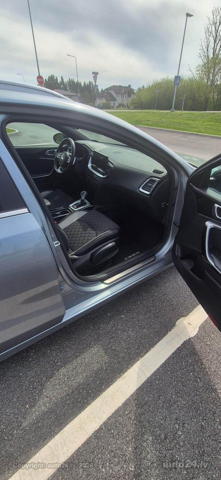 Grey Kia Ceed 2020 in Tallinn, with an engine capacity of 1.40 L and mileage of 213 thousand km for 12600 €, photo 8 on AUTOMOTO.COM.LV