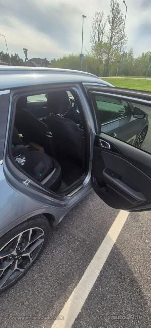 Grey Kia Ceed 2020 in Tallinn, with an engine capacity of 1.40 L and mileage of 213 thousand km for 12600 €, photo 9 on AUTOMOTO.COM.LV