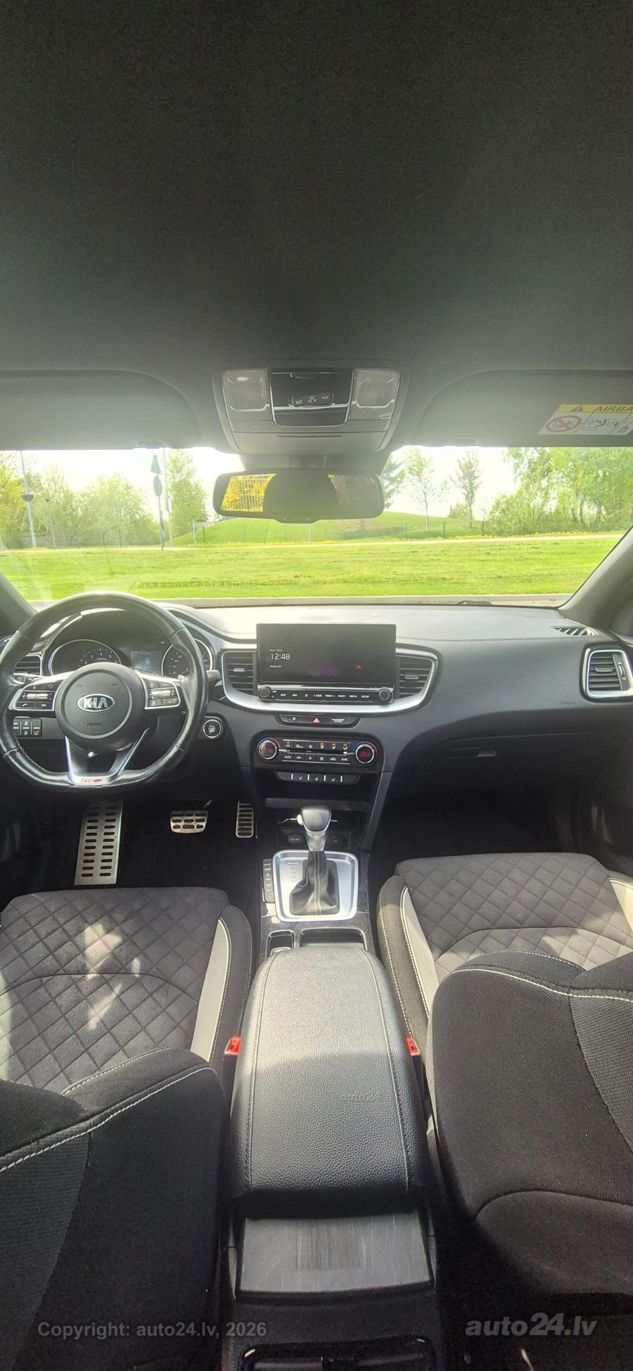 Grey Kia Ceed 2020 in Tallinn, with an engine capacity of 1.40 L and mileage of 213 thousand km for 12600 €, photo 11 on AUTOMOTO.COM.LV