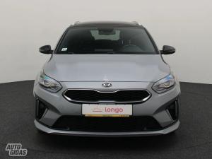 Grey Kia Ceed 2020 in Vilnius, with an engine capacity of 1.60 L and mileage of 165 thousand km for 12699 €, photo 4 on AUTOMOTO.COM.LV