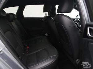 Grey Kia Ceed 2020 in Vilnius, with an engine capacity of 1.60 L and mileage of 165 thousand km for 12699 €, photo 16 on AUTOMOTO.COM.LV