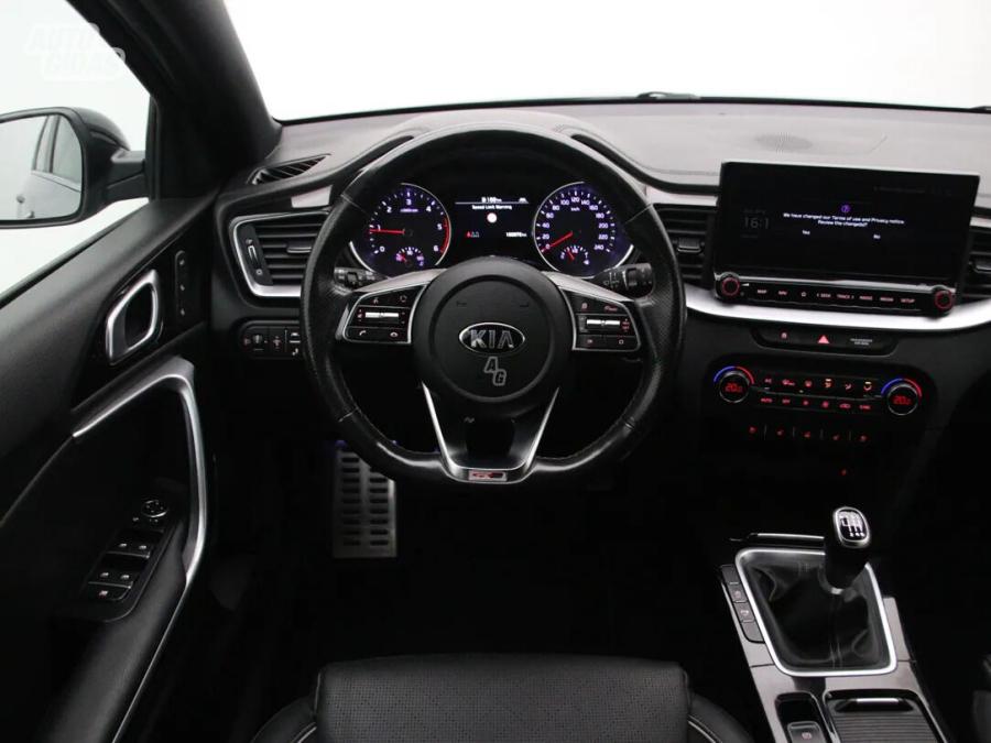 Grey Kia Ceed 2020 in Vilnius, with an engine capacity of 1.60 L and mileage of 165 thousand km for 12699 €, photo 18 on AUTOMOTO.COM.LV