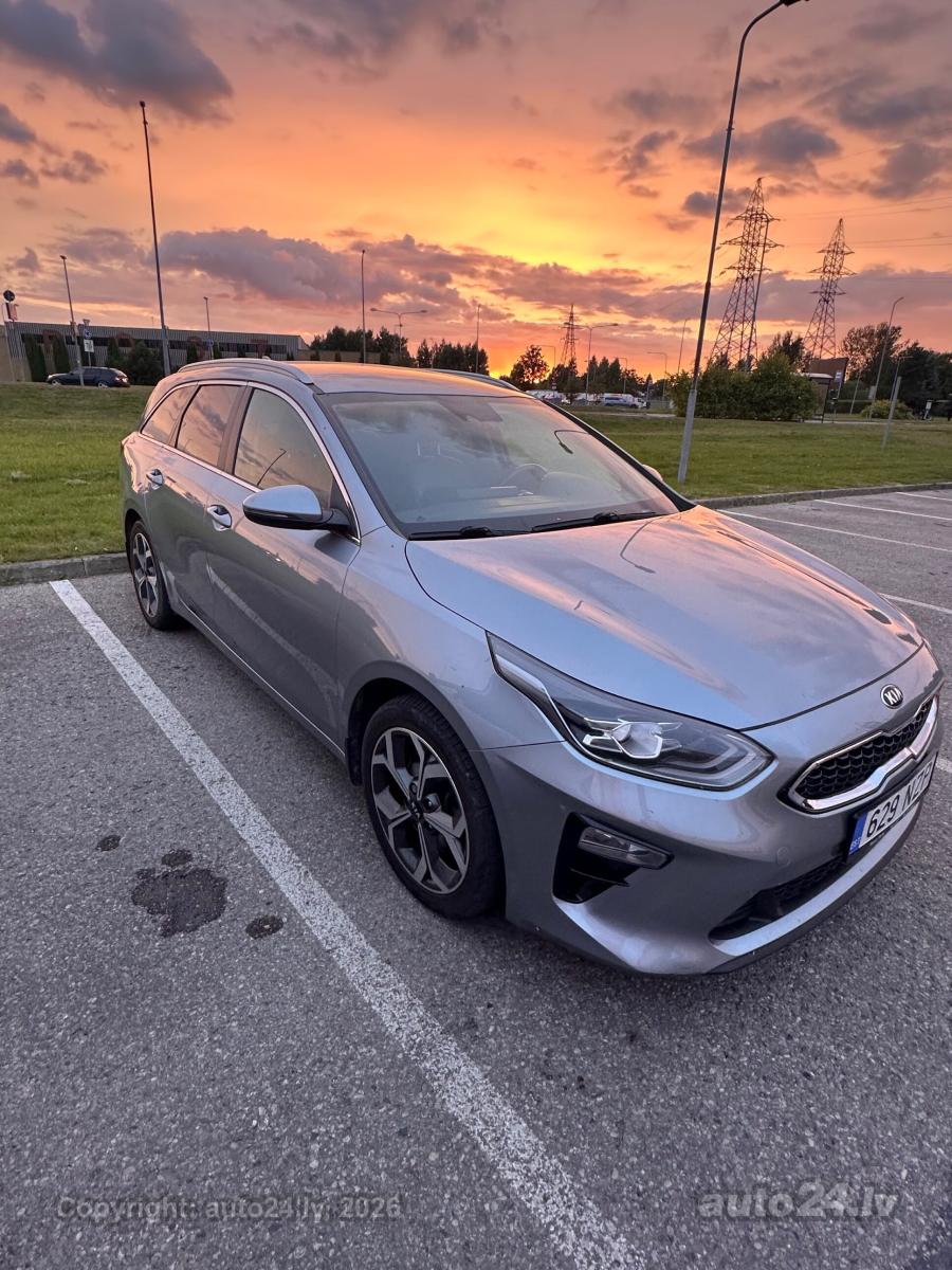 Grey Kia Ceed 2020 in Tallinn, with an engine capacity of 1.40 L and mileage of 109 thousand km for 14900 €, photo 1 on AUTOMOTO.COM.LV