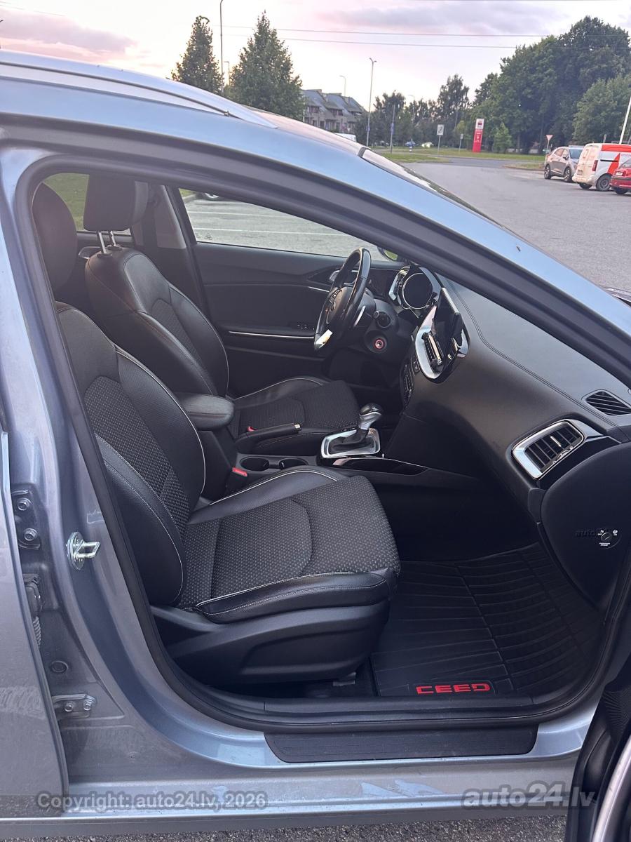 Grey Kia Ceed 2020 in Tallinn, with an engine capacity of 1.40 L and mileage of 109 thousand km for 14900 €, photo 16 on AUTOMOTO.COM.LV
