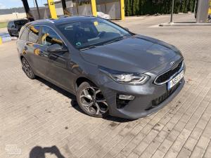 Grey Kia Ceed 2020 in Kaunas, with an engine capacity of 1.60 L and mileage of 183 thousand km for 13500 €, photo 3 on AUTOMOTO.COM.LV
