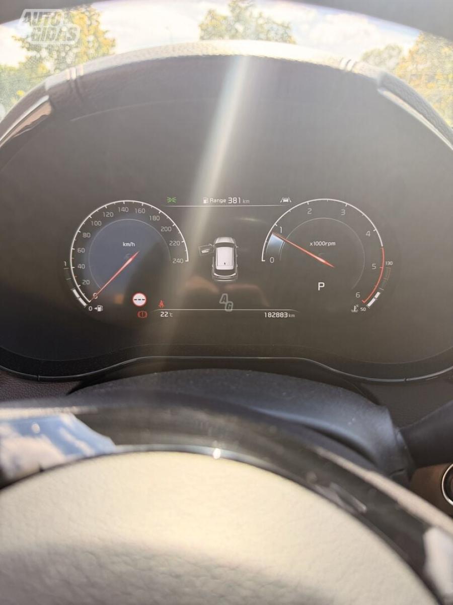 Grey Kia Ceed 2020 in Kaunas, with an engine capacity of 1.60 L and mileage of 183 thousand km for 13500 €, photo 8 on AUTOMOTO.COM.LV